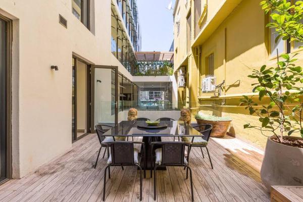 Spacious De Waterkant Retreat 2 Ensuite Bedrooms - Camps Bay