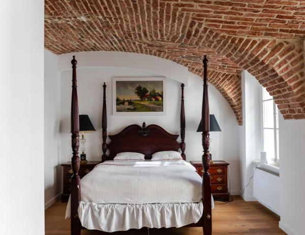 Spacious 1br-2ba Old-town Condo - Zagreb