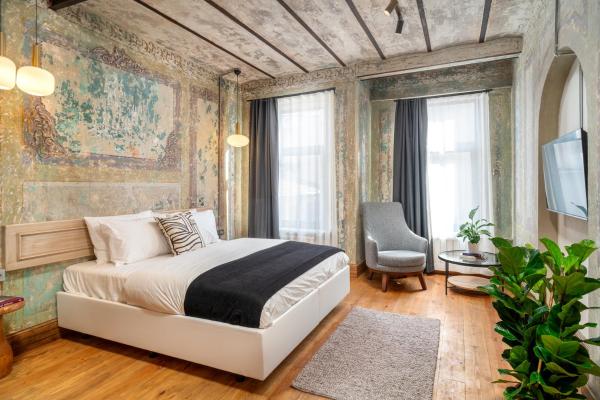 Urban Quarters - Büklü Han - Karaköy