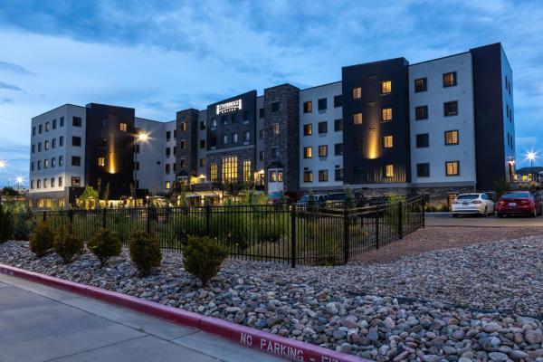 Staybridge Suites - Colorado Springs Ne Powers By Ihg - Colorado Springs, CO