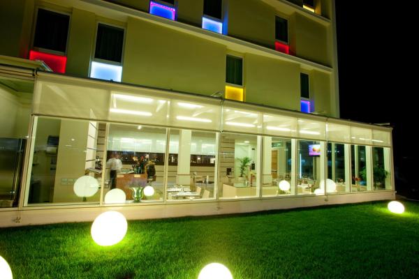 Breaking Business Hotel - Roseto degli Abruzzi