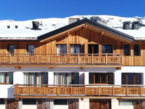 Chalet In Les Menuires By Les Trois Vallées - Savoie