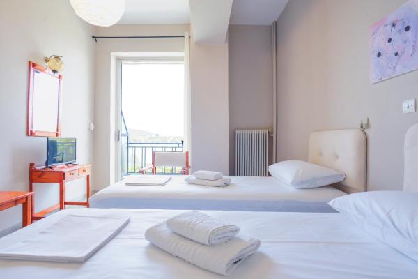 Hotel Korfos - Ξενοδοχείο Κόρφος Renovated - Griechenland