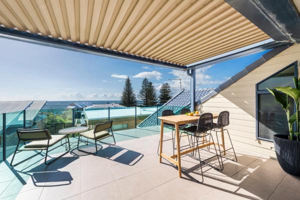 The Hill - Oceanstays - Yamba