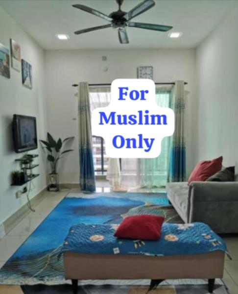 Zanra Homestay At Residensi Zamrud Blok B - Bangi