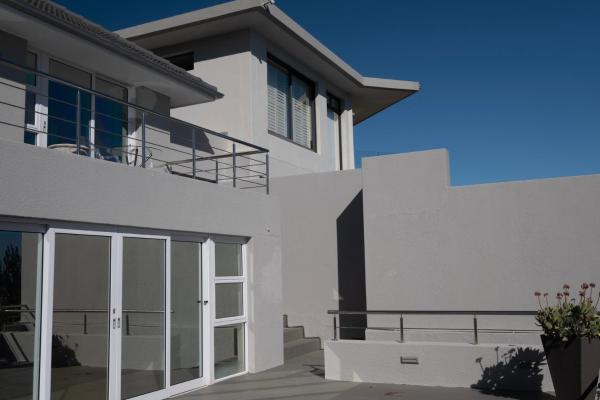 The Atlantic Donreal Guesthouse - Camps Bay