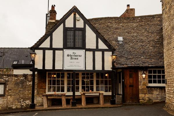 The Sherborne Arms - Bibury