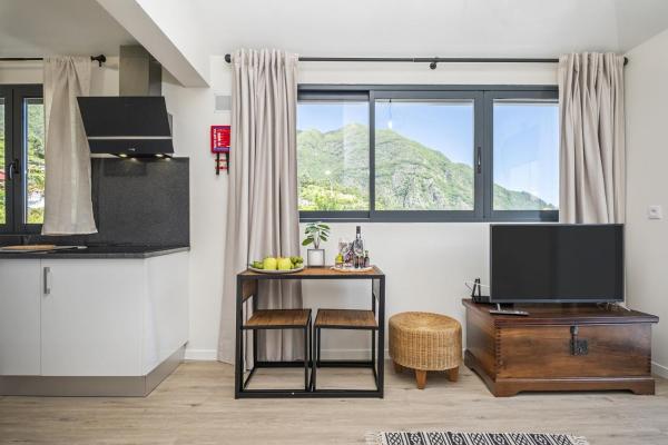 Basalt Dwelling I By Homie - Sao Vicente, Portugal