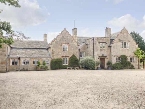 Home Farm 16 - Witney