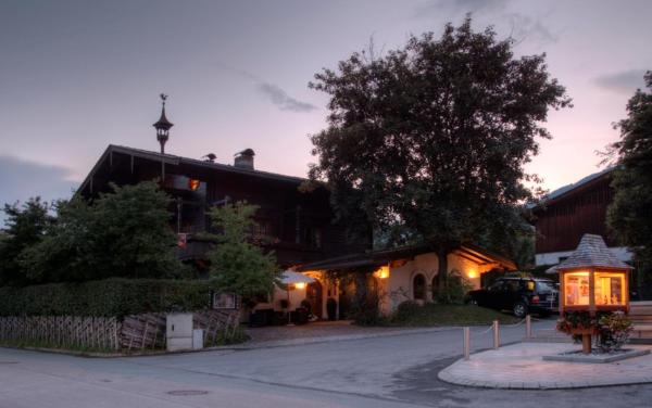 Appartement Pension Bäckenhäusl Ferienwohnungen Chalets Hütten Komfortzimmer - Mittersill