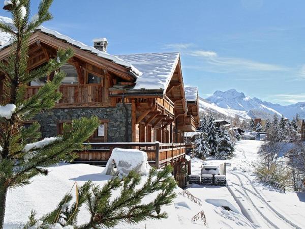 Chalet In Les Deux Alpes With Heated Pool - Les Deux Alpes