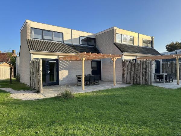 Holiday Home On Texel With Garden Terrace - Texel