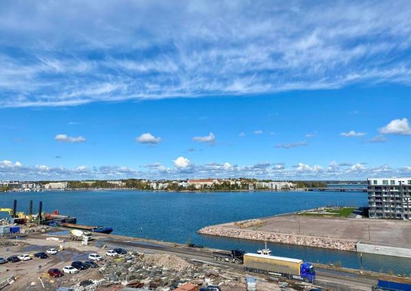 Goldfinger Yksiö Merinäköalalla 7 Krs - Helsinki