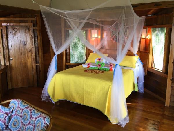 Good Hope Retreat - Cave