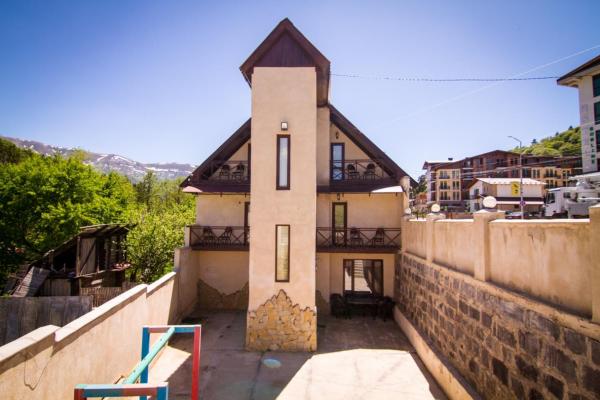 Lovely House Bakuriani - Georgia