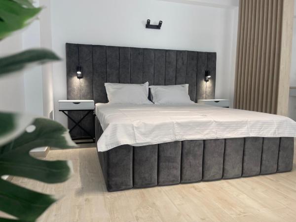 L&c Platinum Property - Năvodari
