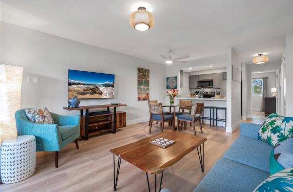 Airy Coastal Dream Vistas - Maui, HI