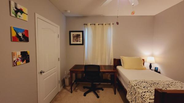 Cozy Room Near Disney - Davenport, FL