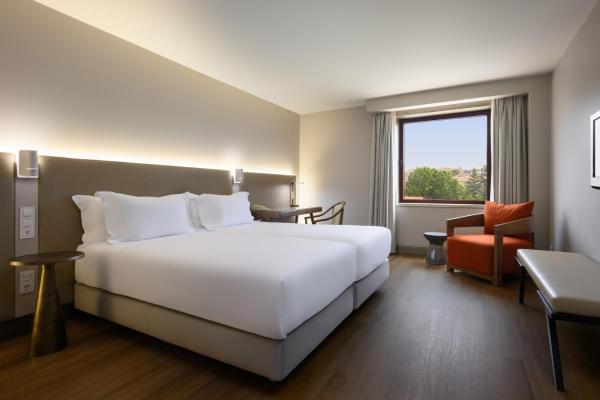 Hotel Coimbra Aeminium, Affiliated By Meliá - Coimbra