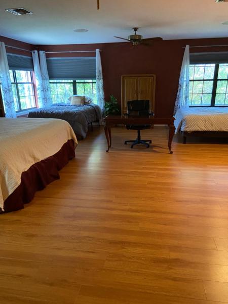 Shared Awesome Villa - Melbourne, FL