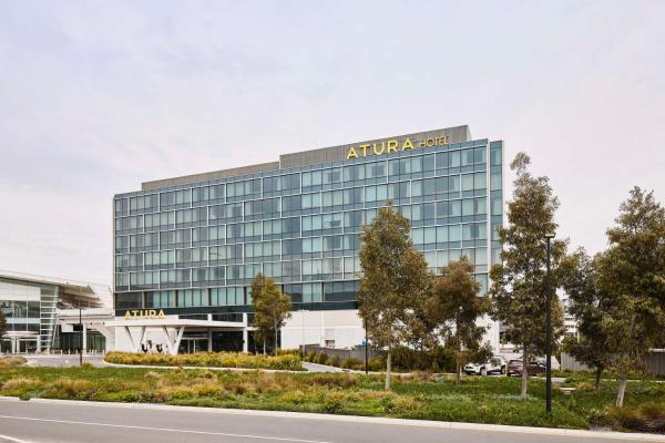 Atura Adelaide Airport - Glenelg