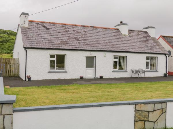 Maghera Caves Cottage - Portnoo