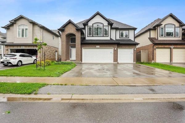 Ak Luxury Villa - Niagara Falls
