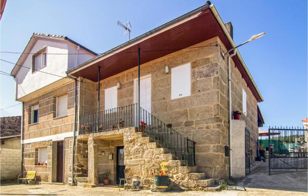 Stunning Home In A Peroxa With Wifi - Orense
