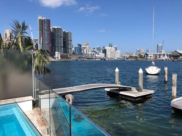 Your Balmain East Hideaway Heated Pool, Ferry & Harbour Views - Manly