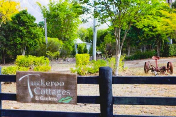 Tuckeroo House And Gardens - Min 2 Nights - Rathdowney