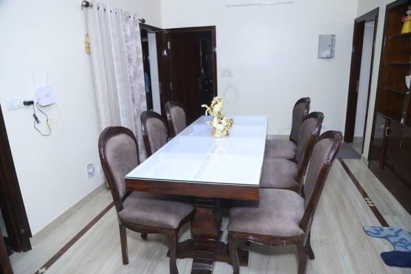 Fortune Home Service Apartment 3bhk,b-57 Near Apollo Hospital - New Delhi