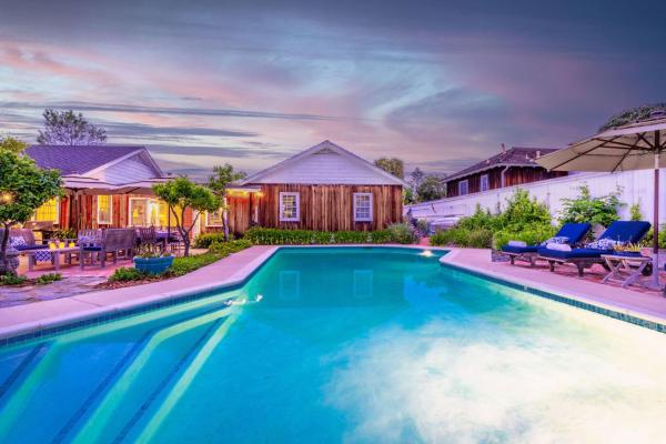 Charming La Jolla Shores Cottage - 