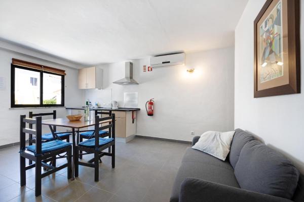 A Cerca - F - Faro District