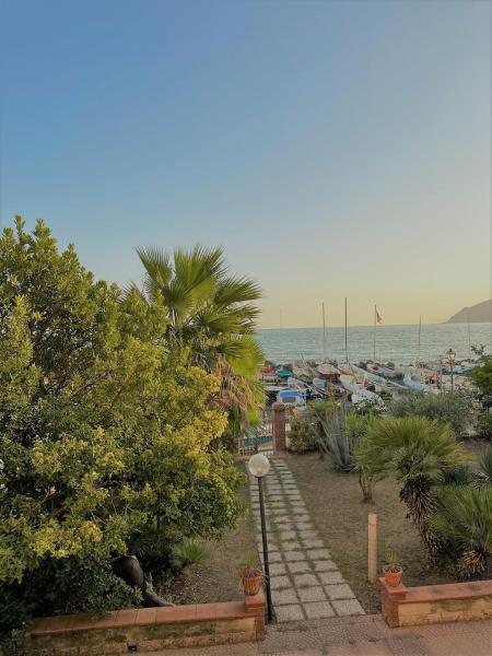 Il Viandante Sul Mare - Salerno, Italia