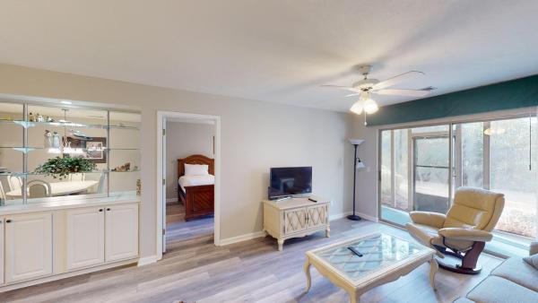 Scenic Serenity 2 Bedroom Villa With Balcony - Pawleys Island, SC