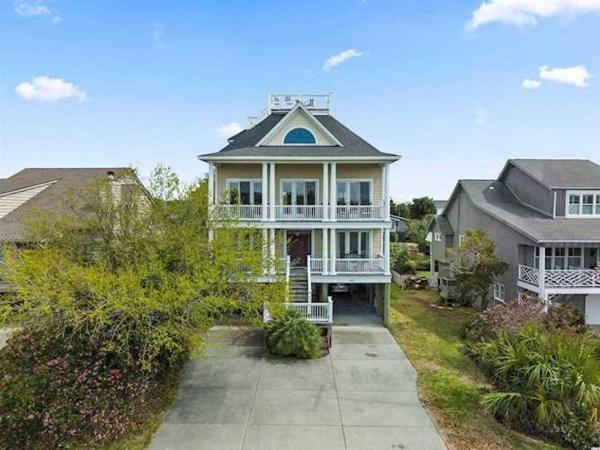 Marsh Madness 5 Bdrm Low Country Lifestyle - Pawleys Island, SC