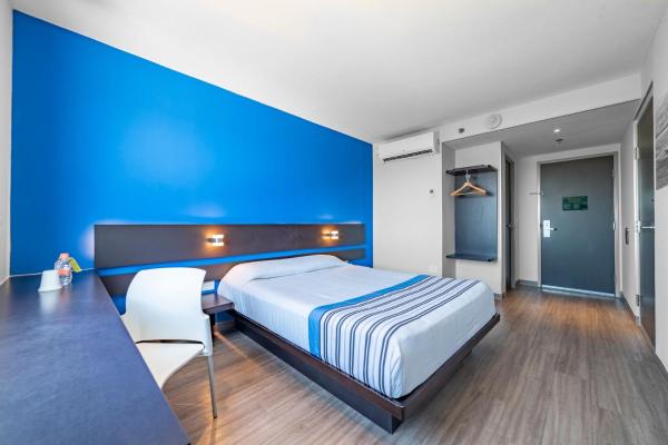 City Express Junior By Marriott Merida Altabrisa - Merida, Yucatan, Mexico