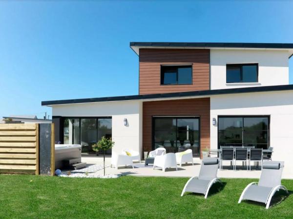 Havre De Détente Plage Et Jacuzzi - Cléder