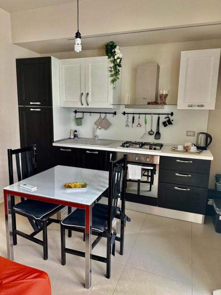 Piccolo Loft In Centro Asti - Alpes