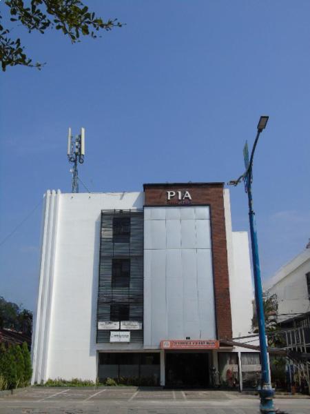 Pia Hotel - Cirebon