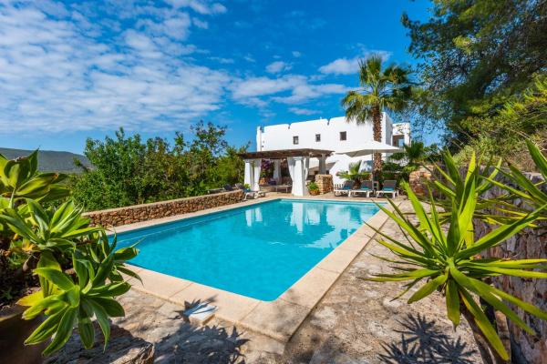 Villa Con Piscina-zona Muy Tranquila - Privacidad - Sin Turismo Masivo - Santa Eulalia del Río