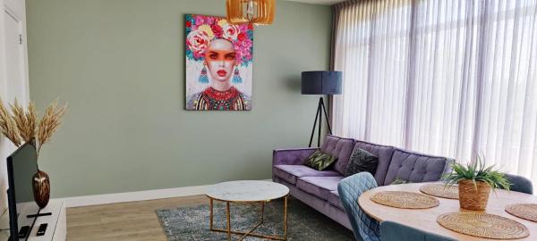 K50171 Modern Apartment Near The Center And Free Parking - Best