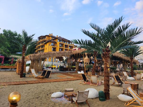 Supreme Beach Apartments - Balchik
