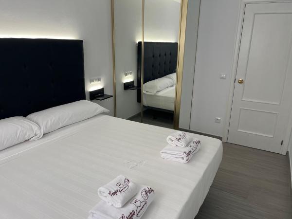 H Pelayo Noja Auto Check-in Rooms - Escalante