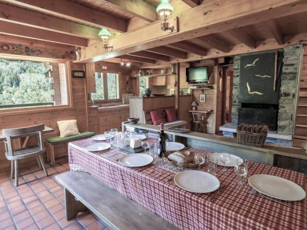 Chalet Chaleureux · Ski Aux Pieds · Cheminée · Wifi Gratuit - Fr-1-688-1 - Méribel