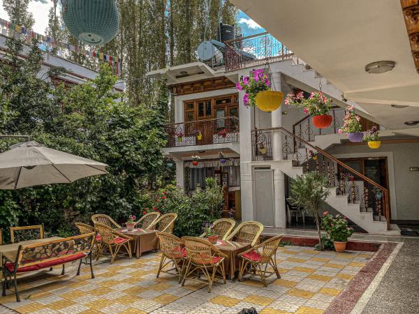 Hotel Shaynam - Leh