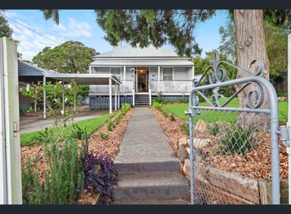 Belle Vue Cottage - East Toowoomba - Toowoomba