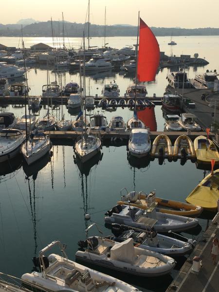 Boutique Apartment Hirondelle Port Frejus - Saint-Aygulf