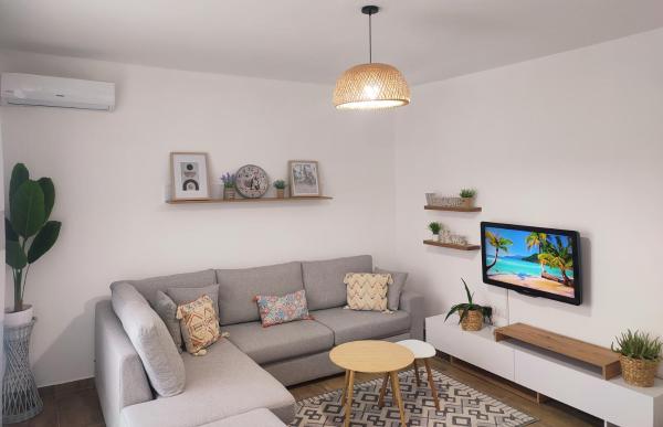Saeri's Stylish Apartment - Shëngjin