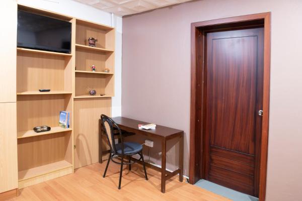 Suite Bien Ubicada Con Entrada Independiente - Cuenca